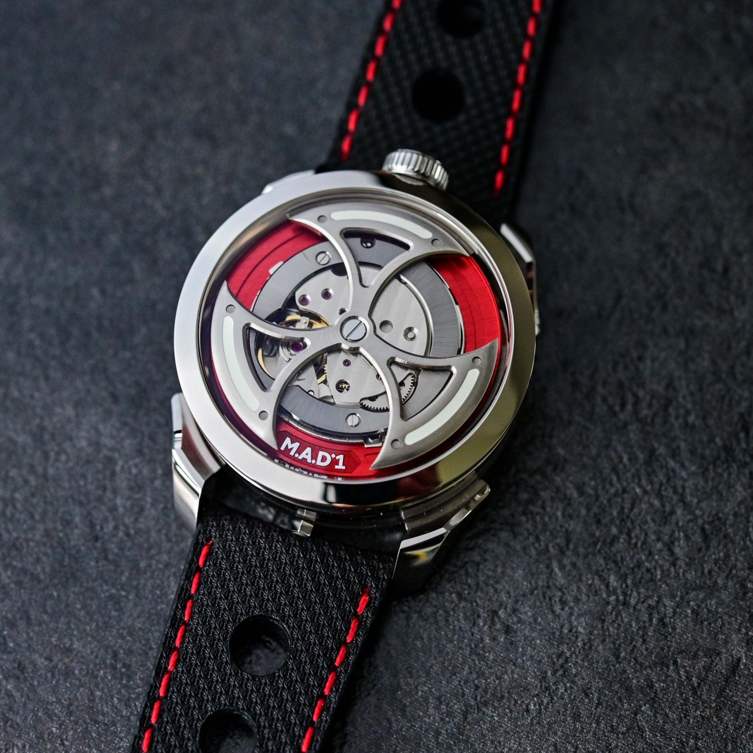 Introducing: The new M.A.D.Editions M.A.D.2 Jumping Hours by Eric Giroud