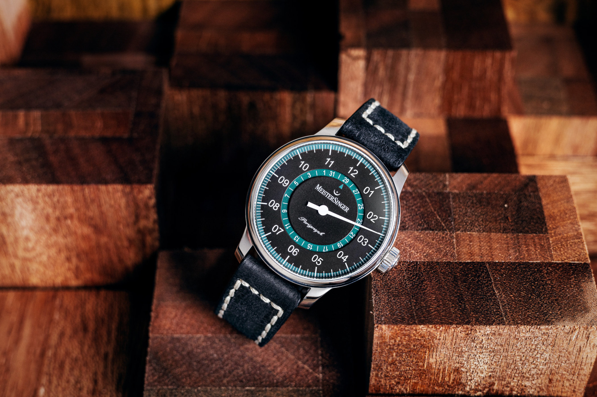 A splash of colour for the 2022 editions of the MeisterSinger Perigraph