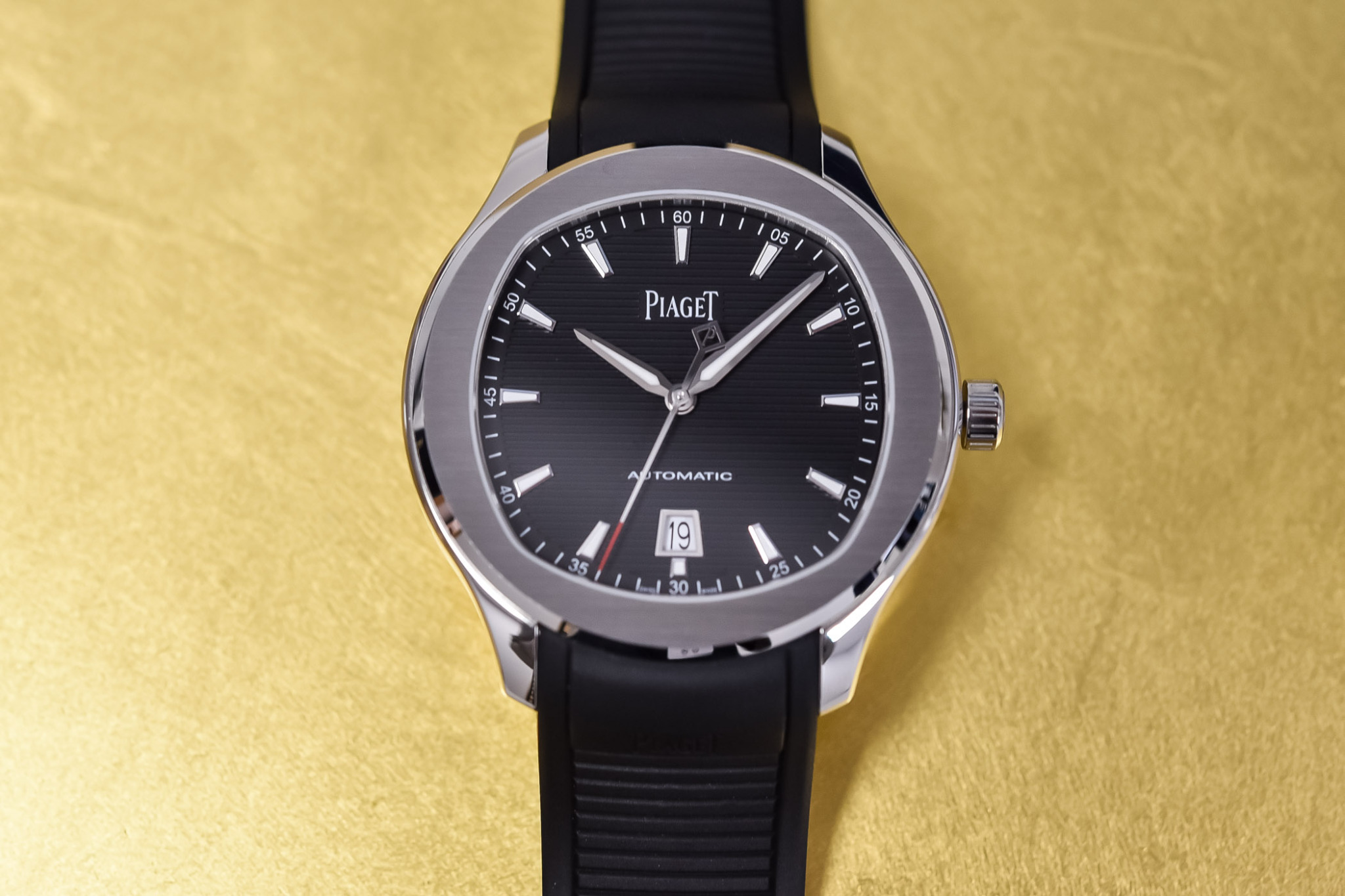 The new Piaget Polo Date Black Automatic 42 - Hands-on, Specs & Price