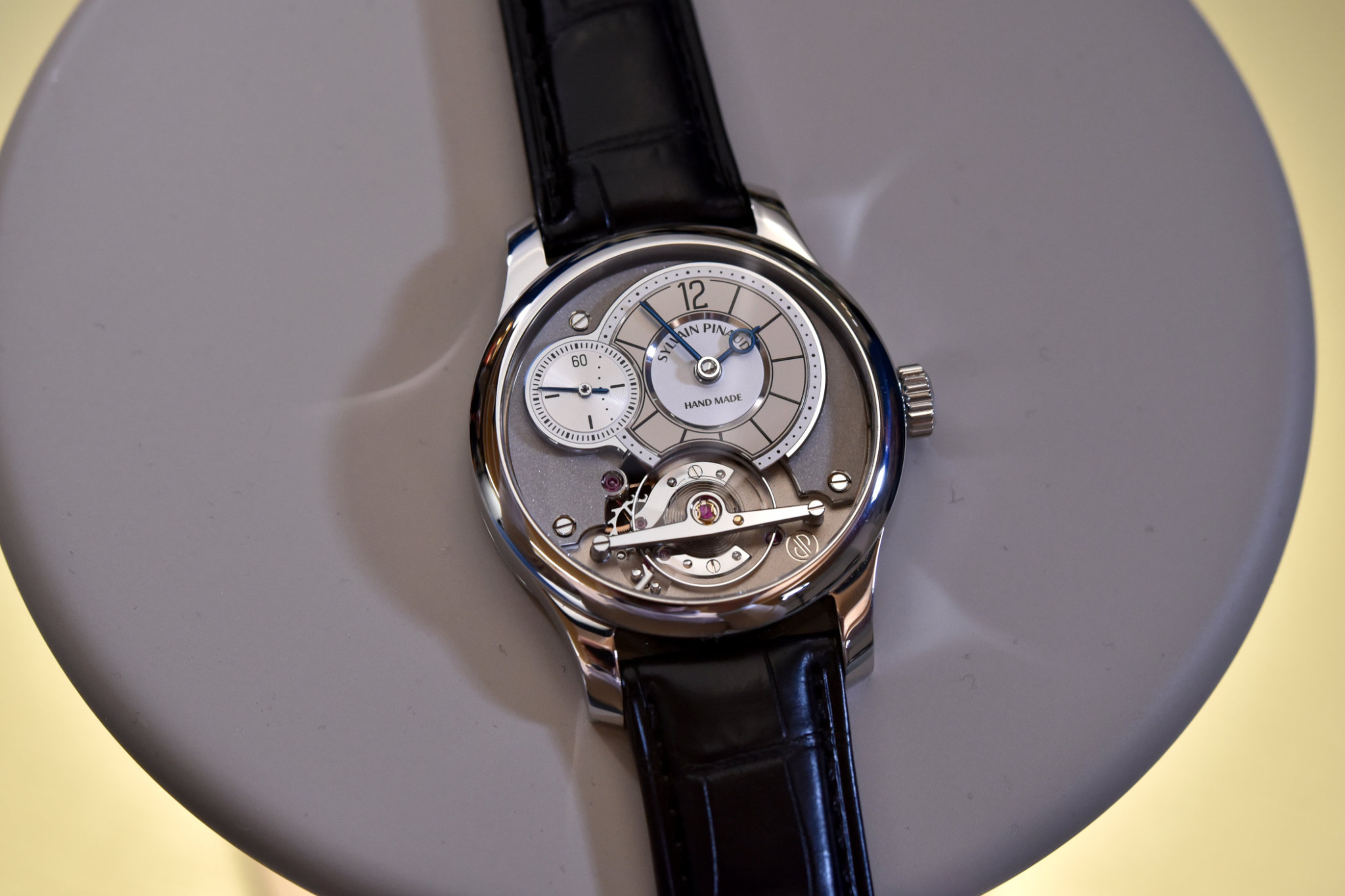 The Collector's Series: Rob & His Stunning Lederer Central Impulse ...