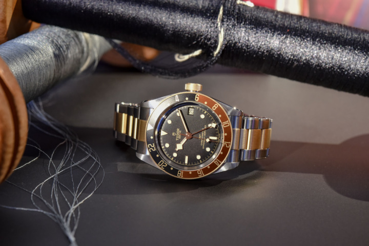 Hands-On - Tudor Black Bay GMT S&G Root Beer 41mm (Specs, Price)