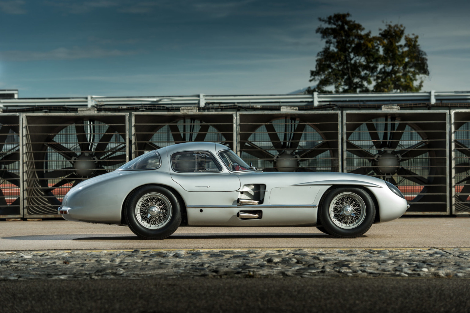 A one-of-two Mercedes-Benz 300 SLR Uhlenhaut Coupe breaks records