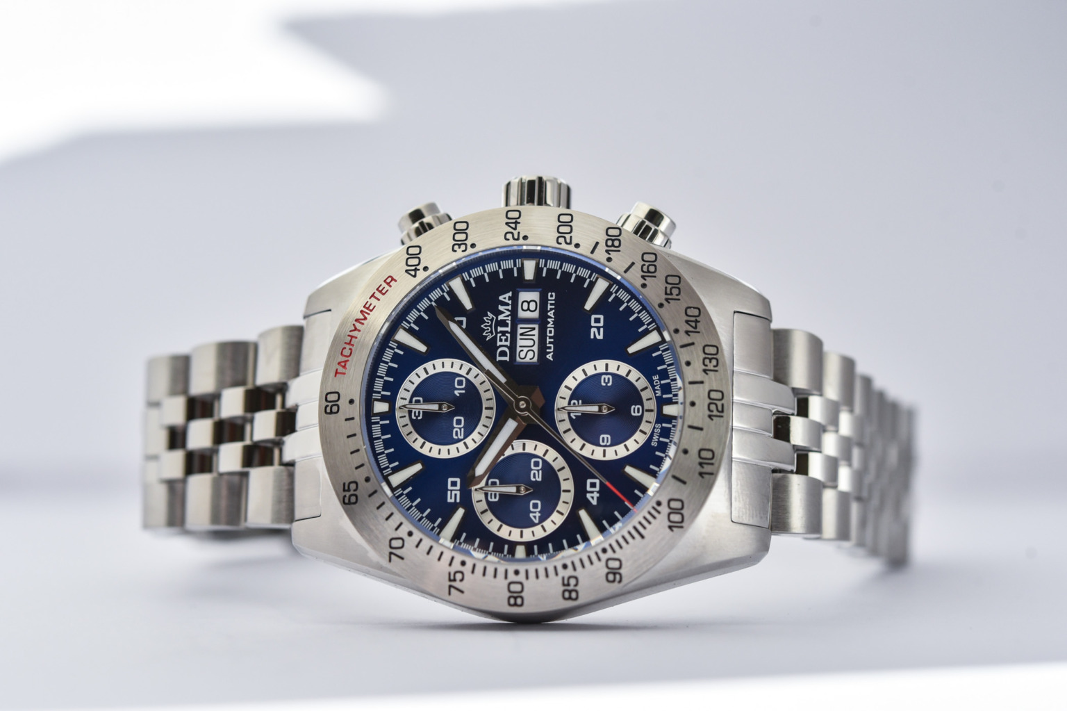 Hands-On - The Accessible 2022 Delma Montego Chronograph Automatic