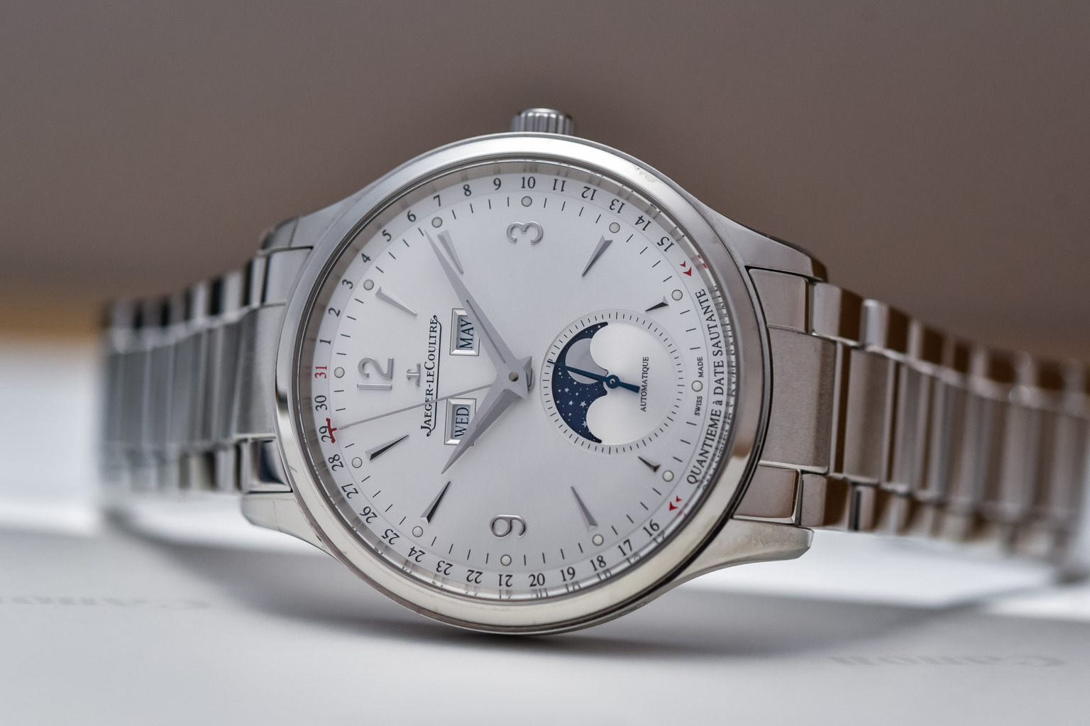 Revisiting the sleek Jaeger-LeCoultre Master Control Calendar