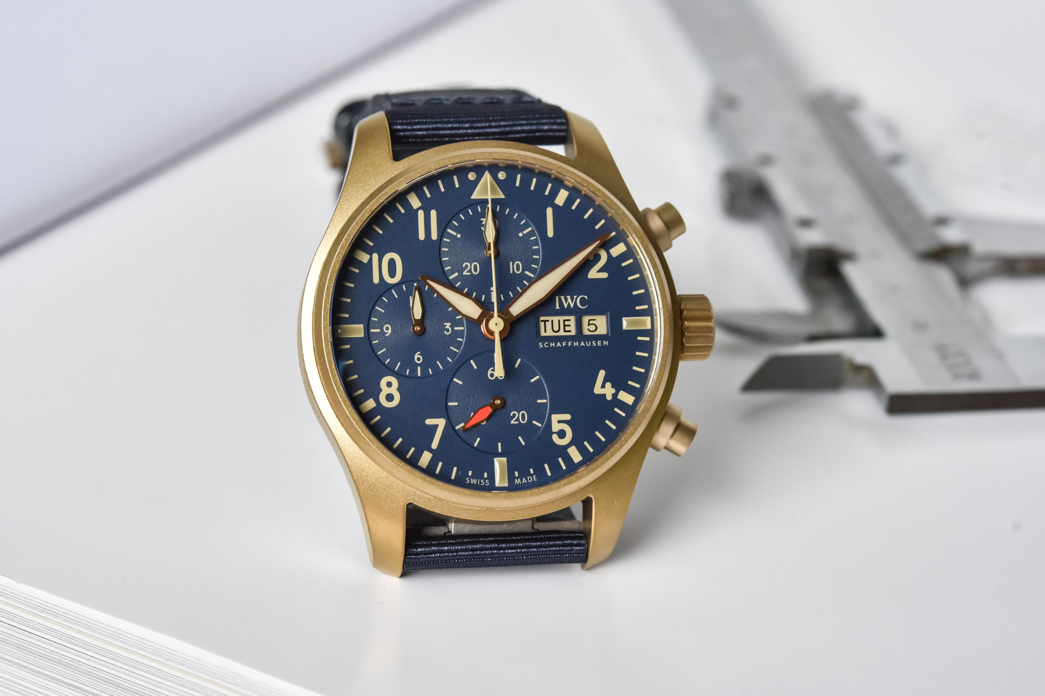 Hands-On - IWC Pilot's Watch Chronograph 41 Bronze IW388109