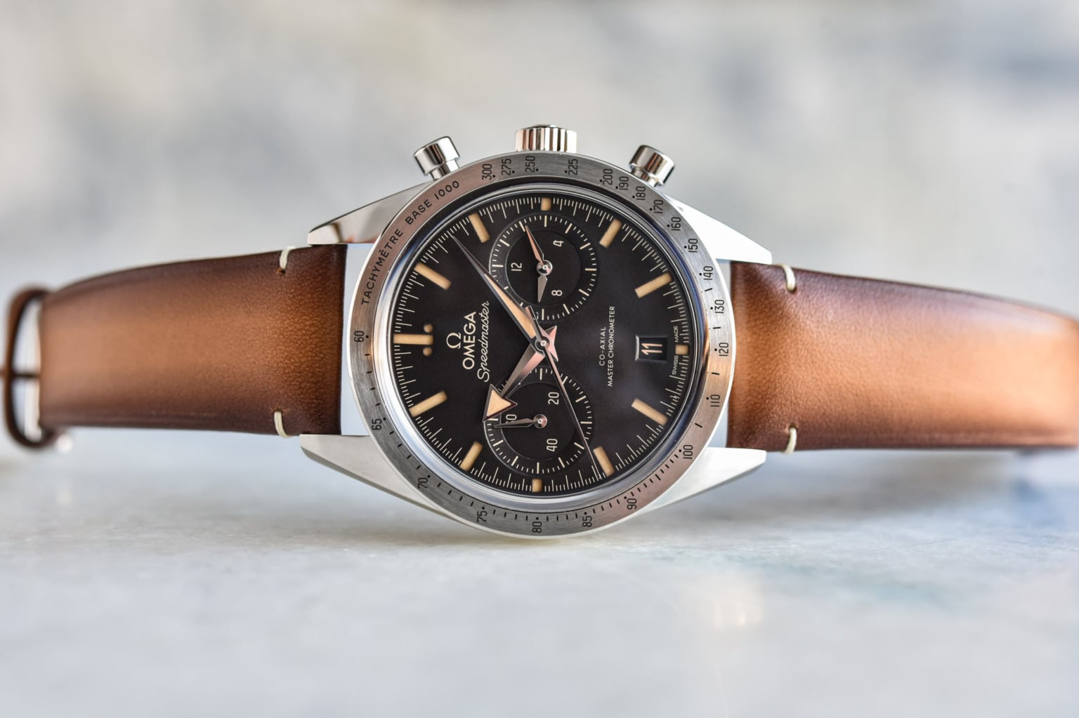 Review - The Hand-Wound Omega Speedmaster 57 40.5mm