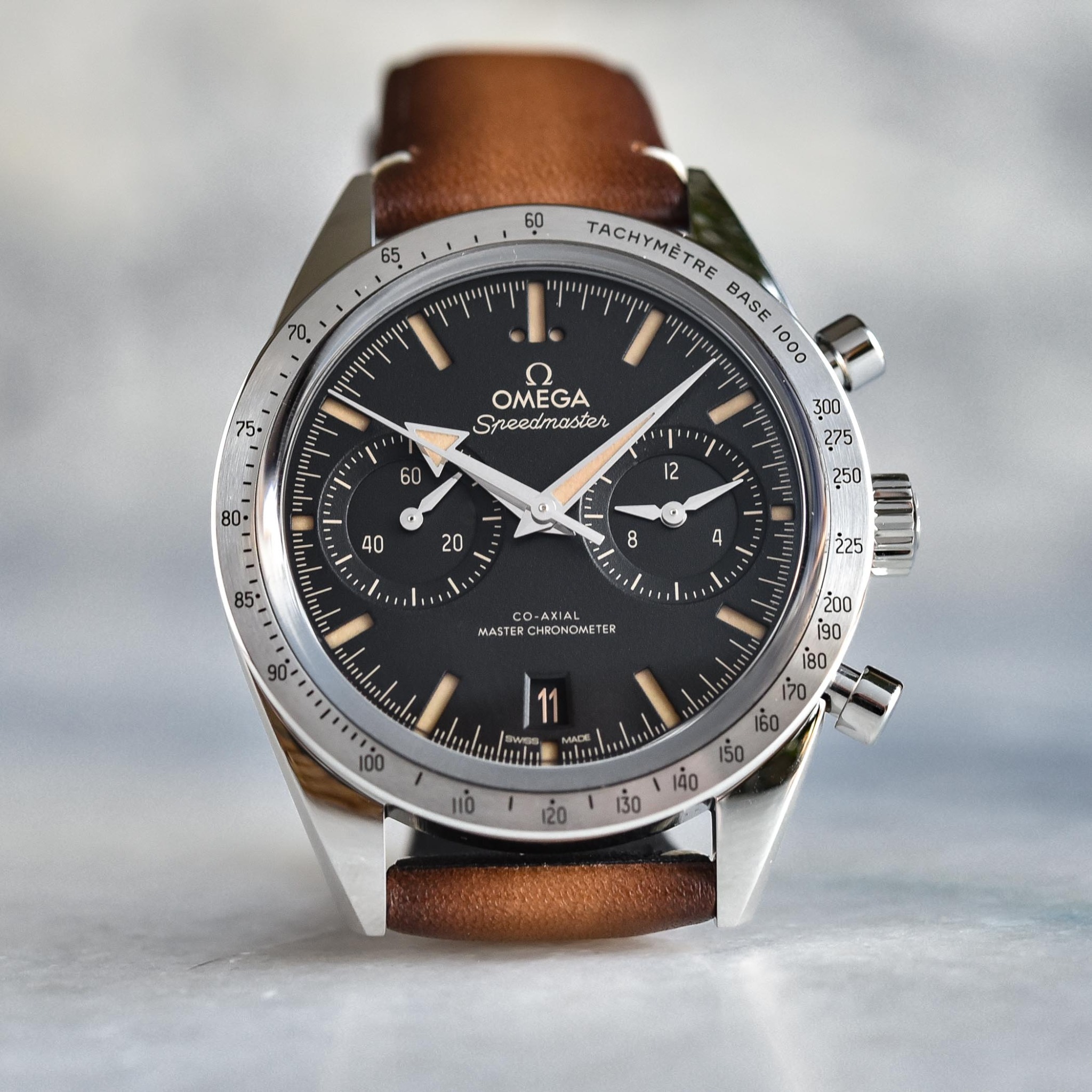 Review - The Hand-Wound Omega Speedmaster 57 40.5mm