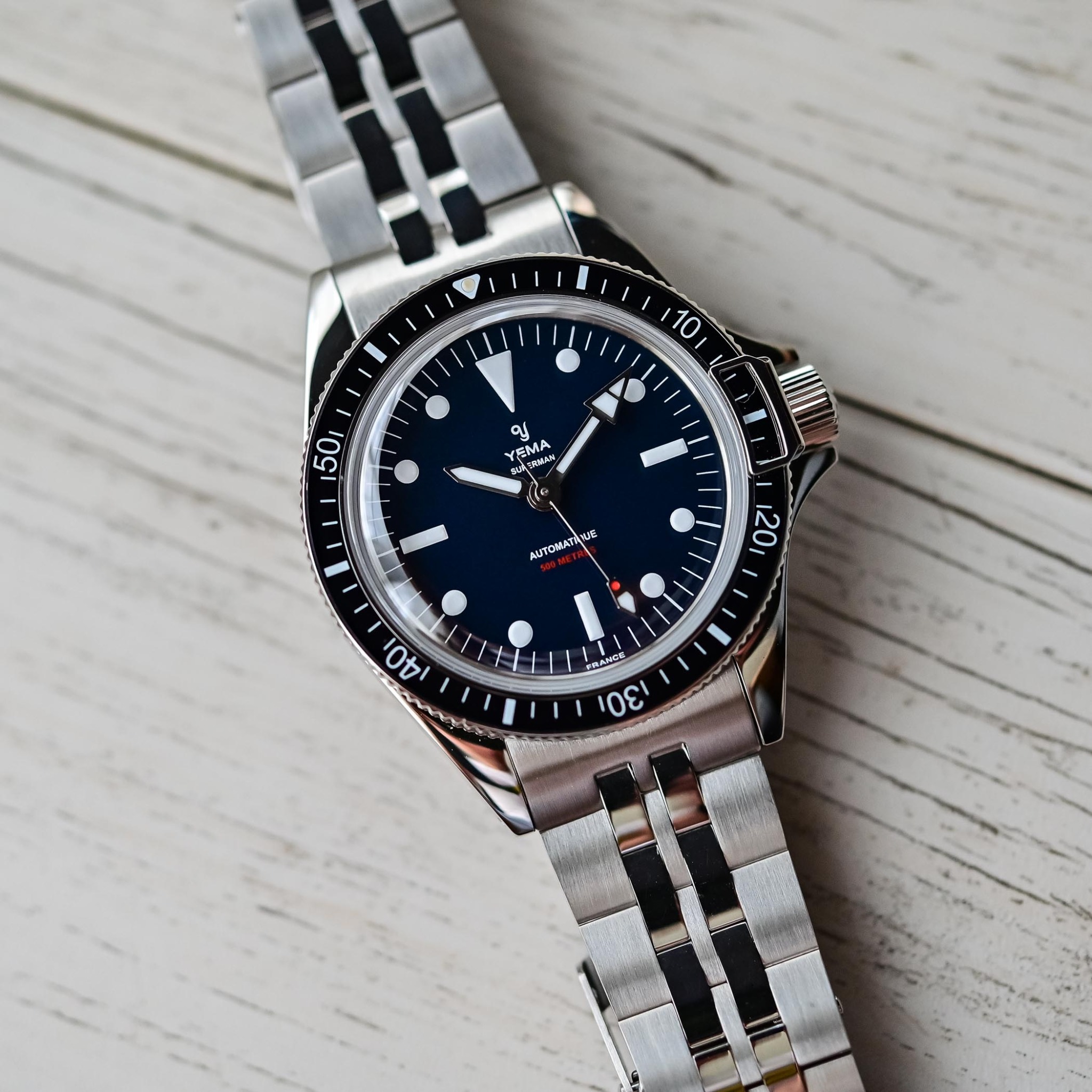 Hands-On - Yema Superman 500 No-Date Blue Dial (Specs & Price)