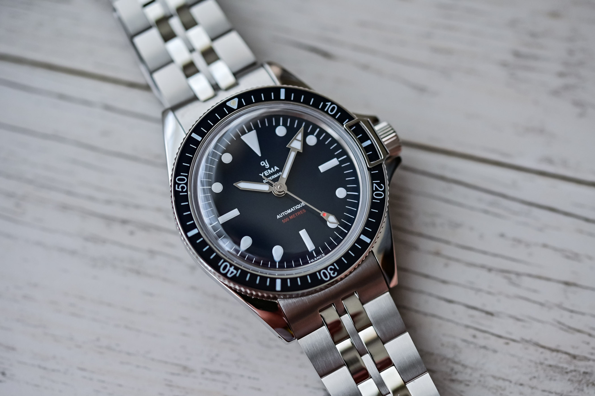 Hands-On - Yema Superman 500 No-Date Blue Dial (Specs & Price)