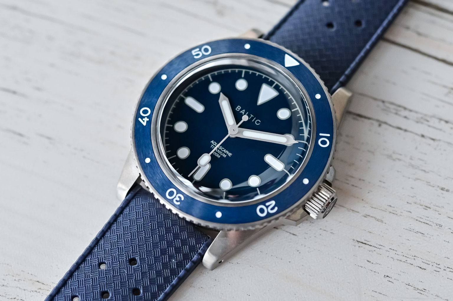 Baltic Aquascaphe Titanium 41mm - Hands-On Review, Price