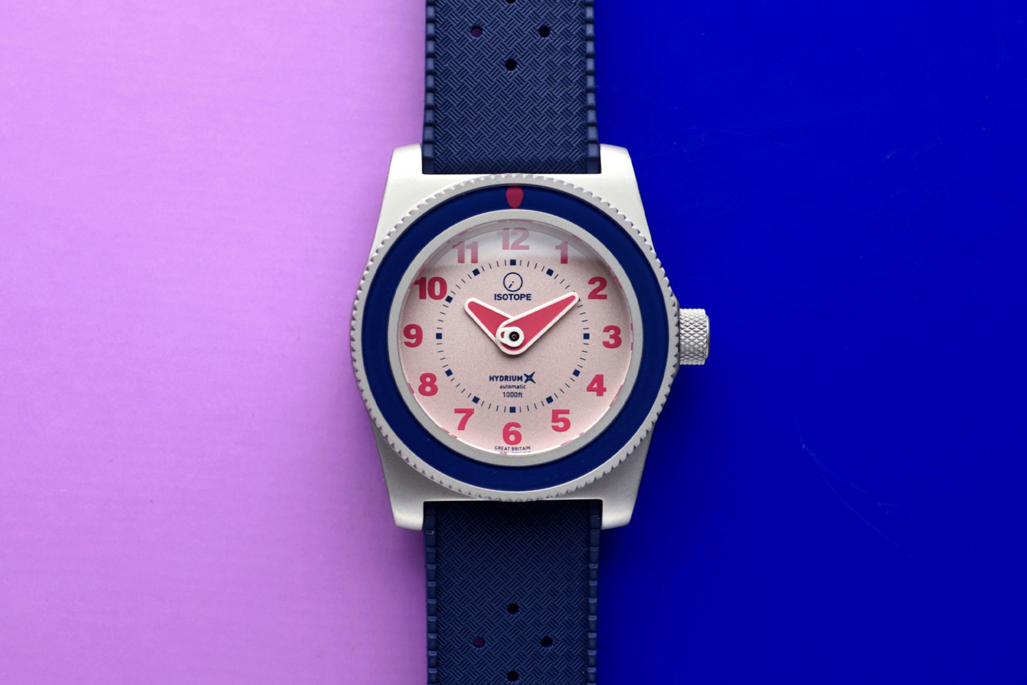 Introducing - The Isotope Hydrium X Blink Dive Watch (Specs & Price)