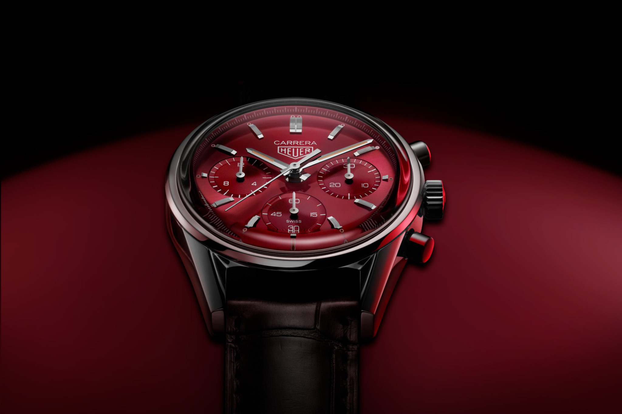 The TAG Heuer Carrera gets a fiery red dial in the latest limited edition