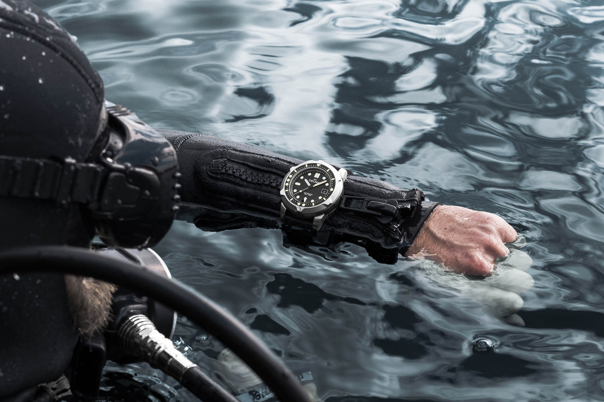 Introducing - Delma Quattro Limited Edition Dive Watch (Specs & Price)