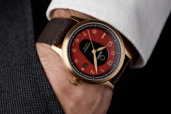 Introducing - Isotope Watches Old Radium Bronze Pilot Collection
