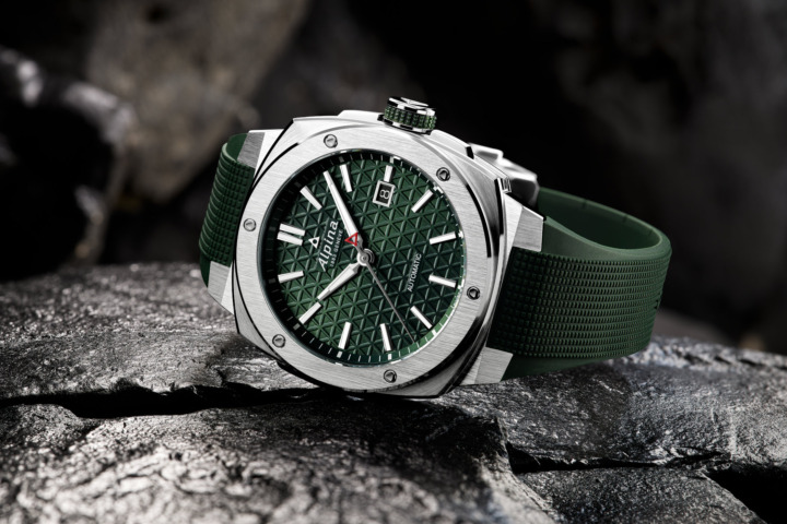 Introducing - The Alpina Alpiner Extreme Automatic (Specs & Price)
