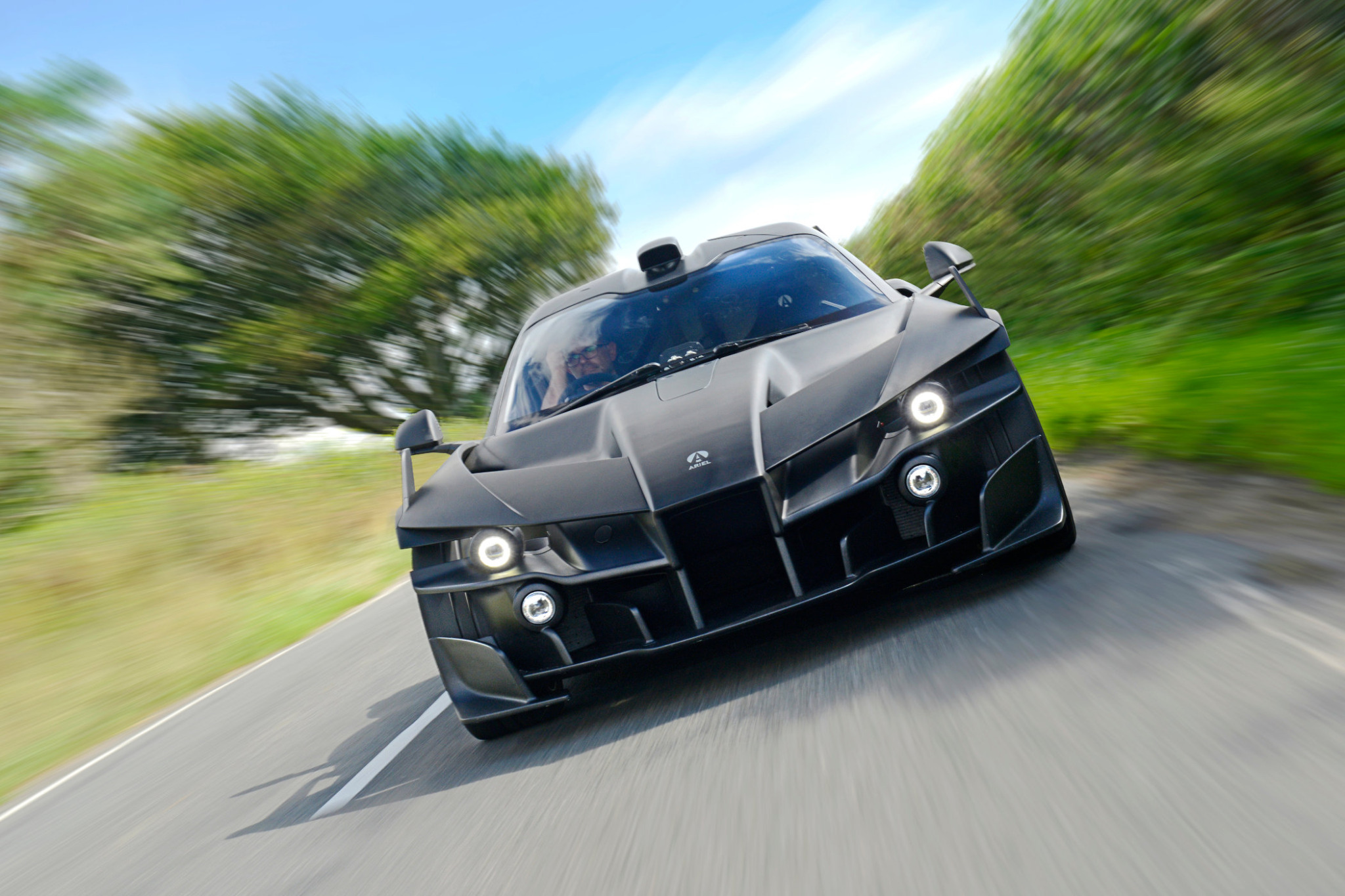 Ariel Motors has just announced the mental Hipercar.