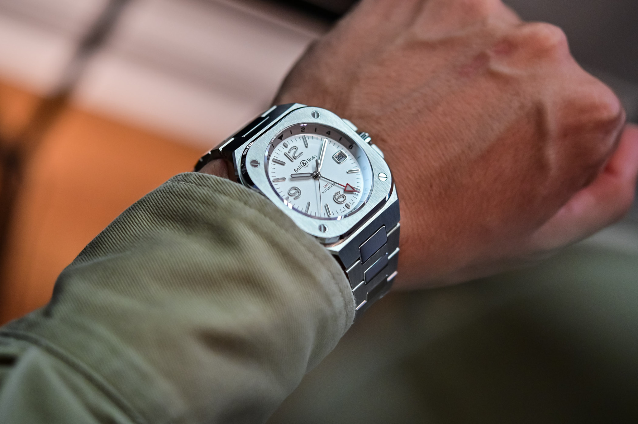 Hands-On - Bell & Ross BR 05 GMT White (Specs & Price)