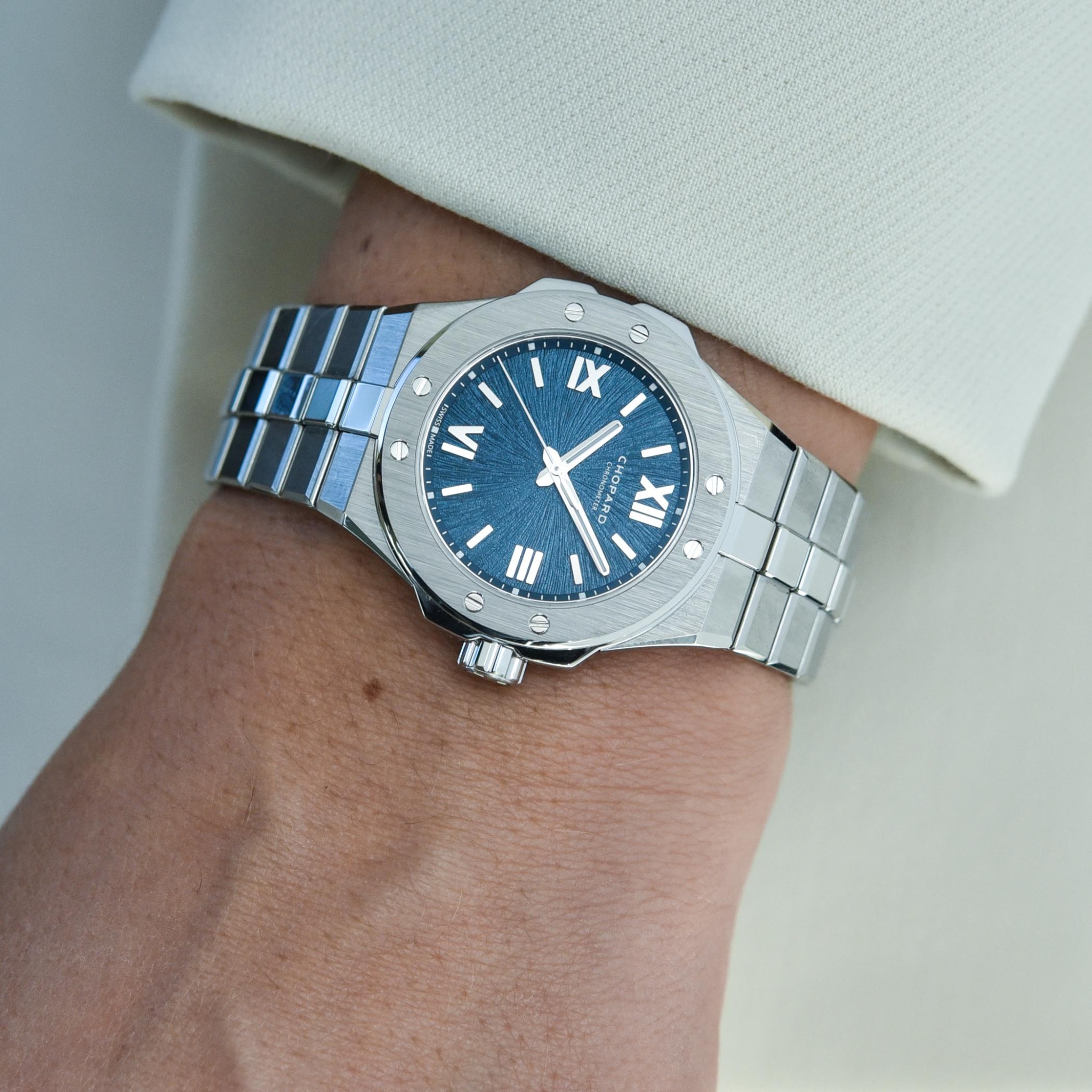 Hands-On - Chopard Alpine Eagle 33 Automatic (Specs & Price)