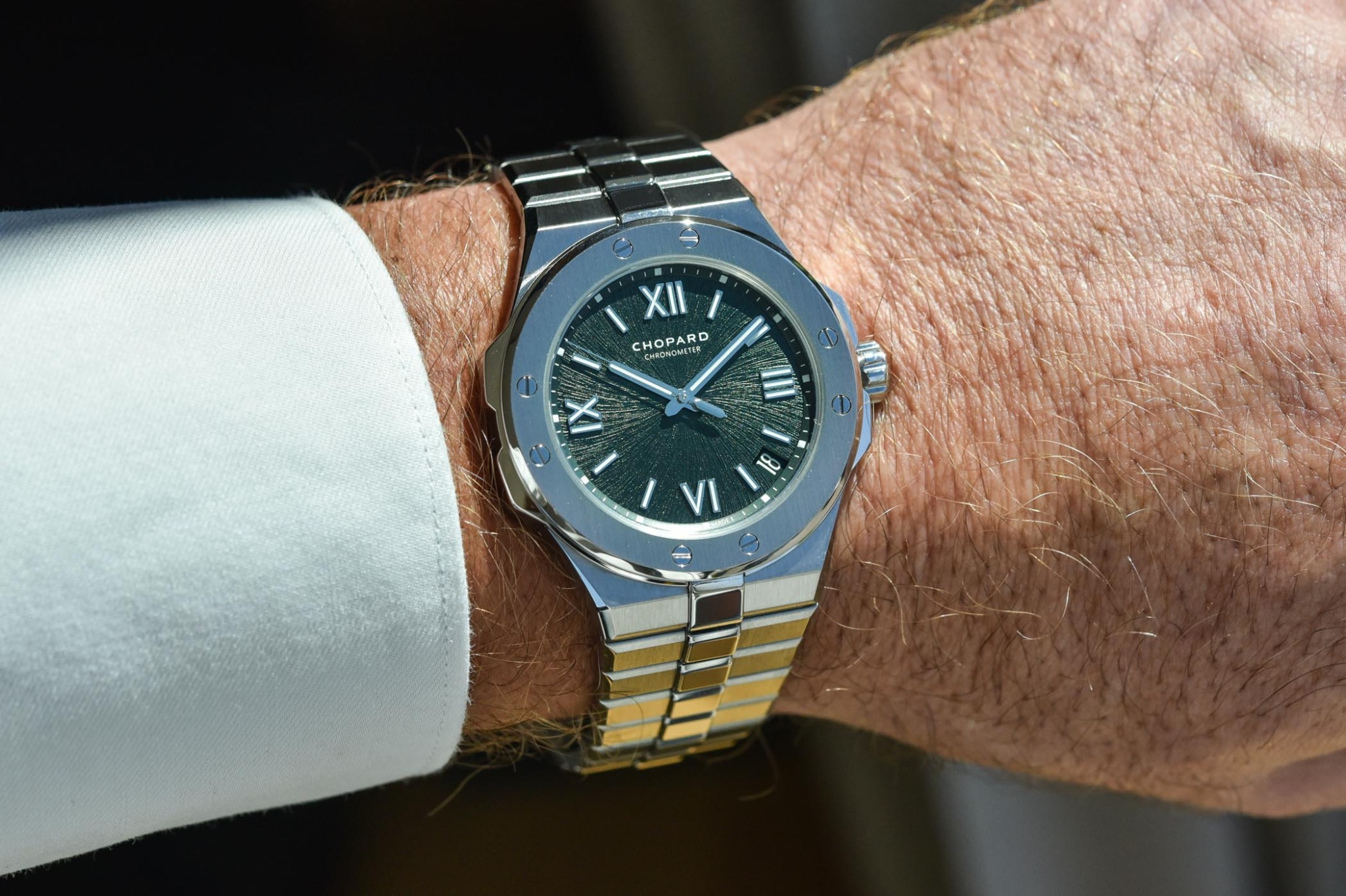 Hands-On - Chopard Alpine Eagle 41mm Pine Green Dial (Specs & Price)
