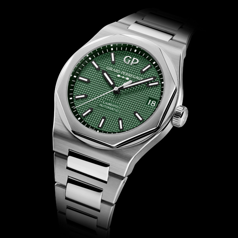Introducing - Girard-Perregaux Laureato 42mm Green Dial (Specs & Price)