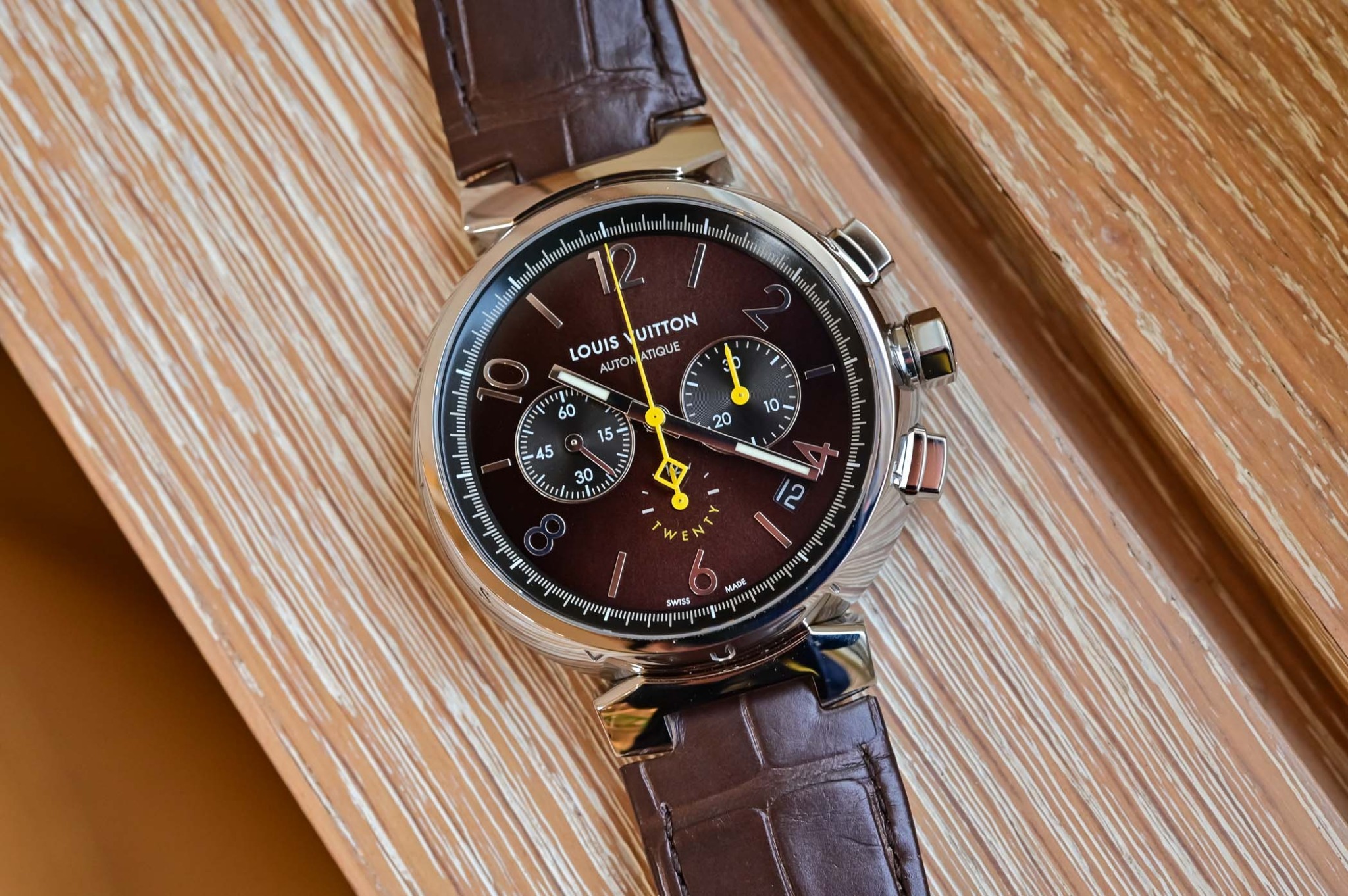 Louis Vuitton Tambour Twenty Limited Edition - Hands-On Review, Price