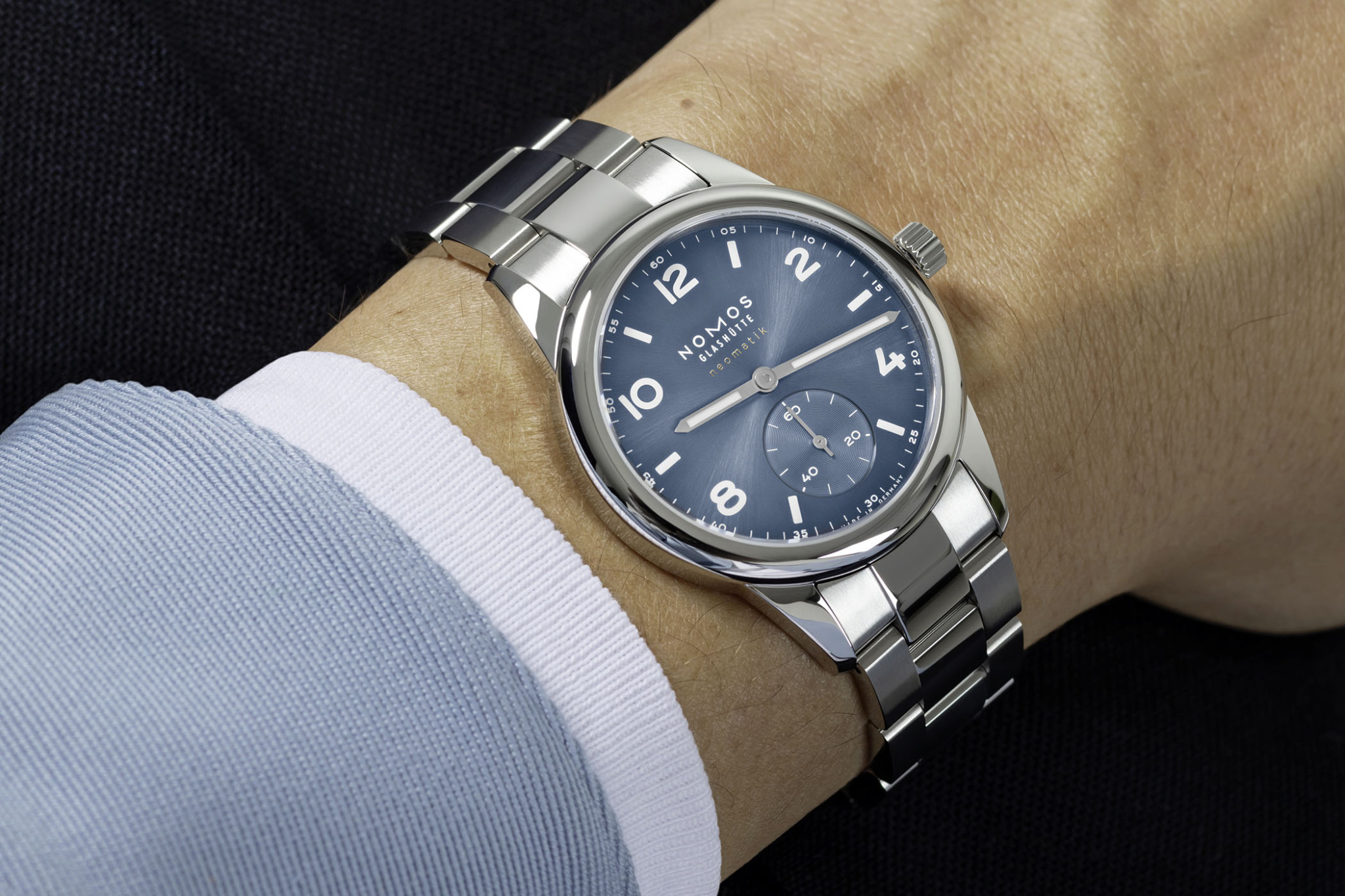 Introducing - Nomos Club Sport neomatik 37 Polar Blue & Petrol Green