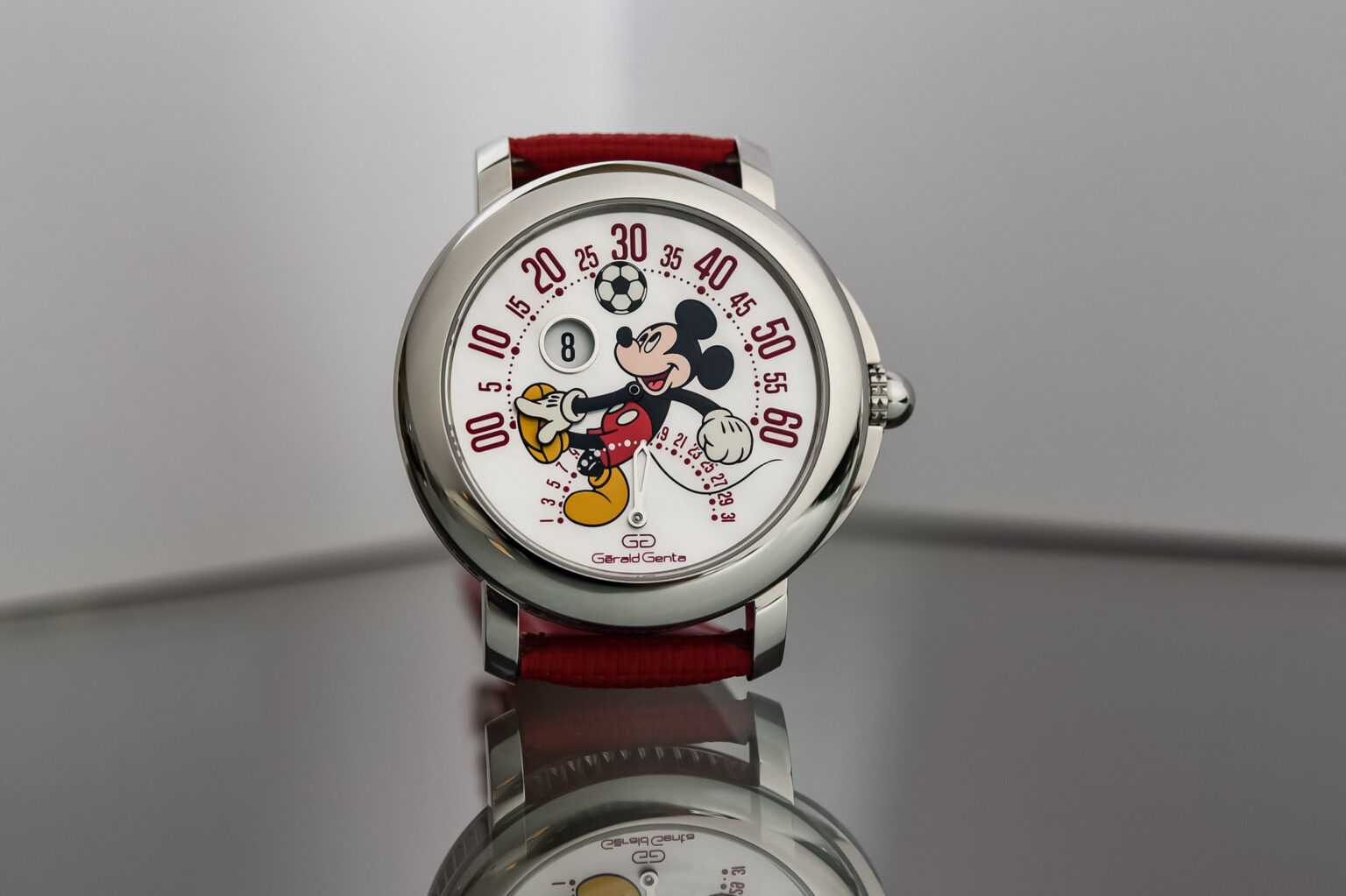 Hands-On Gérald Genta Arena Mickey Mouse Playing Football