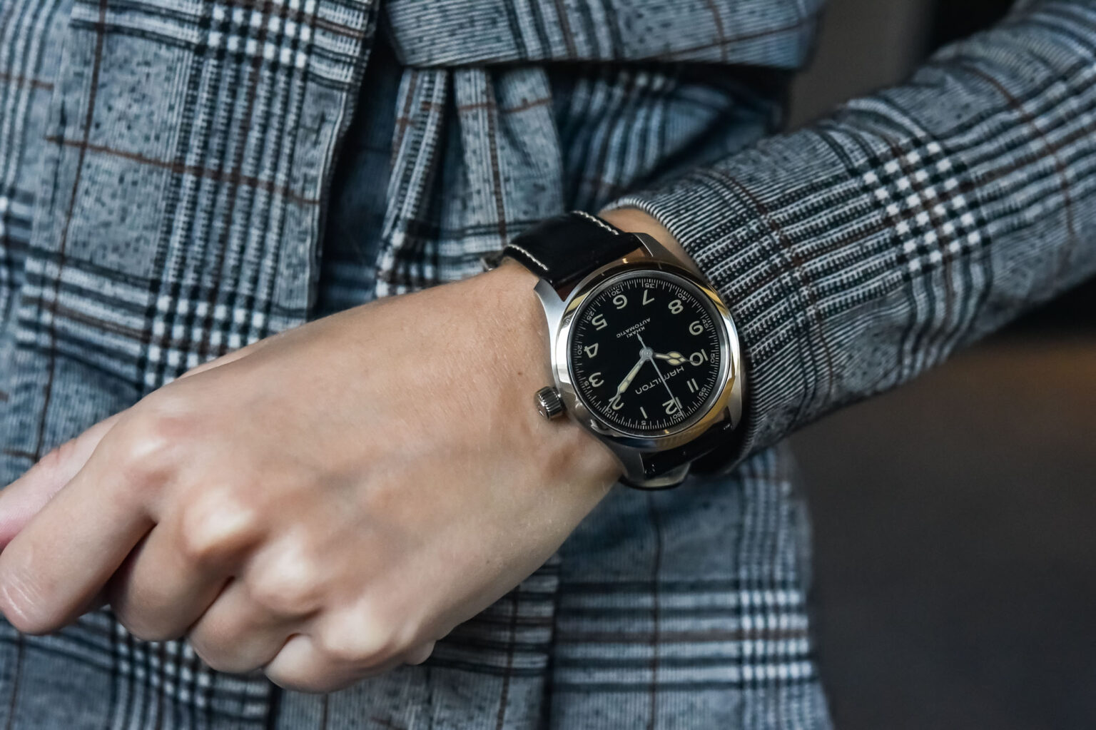 Hands-On - Hamilton Khaki Field Murph 38mm (Specs & Price)