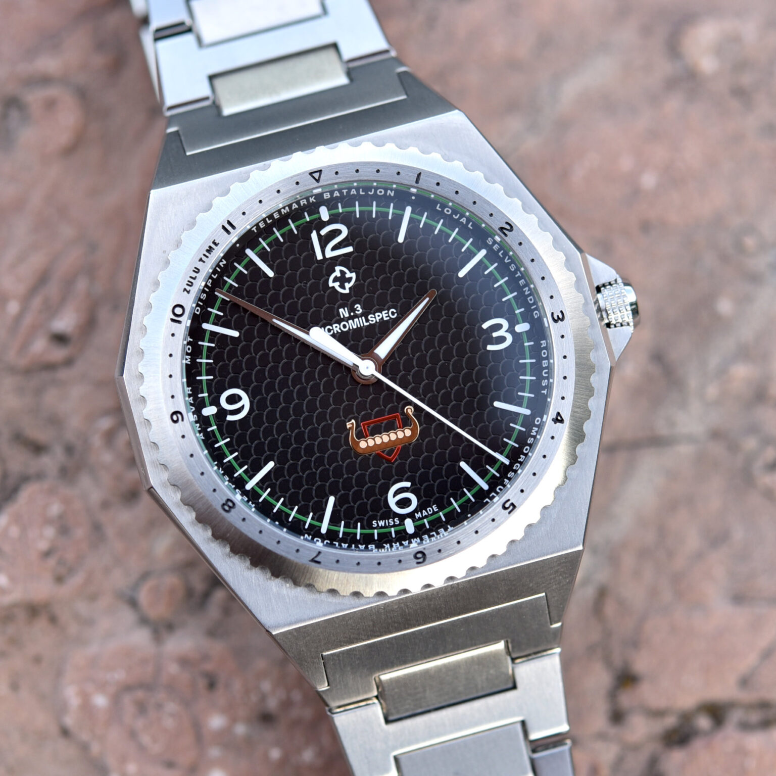 Hands-on - Getting to code with the Micromilspec TMBN watch