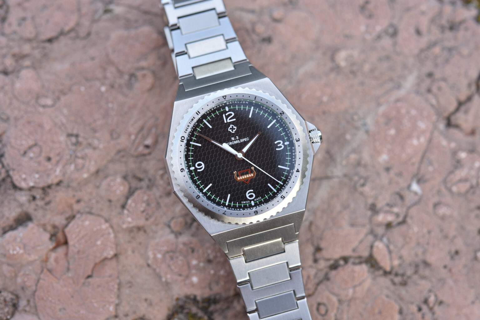 Hands-on - Getting to code with the Micromilspec TMBN watch