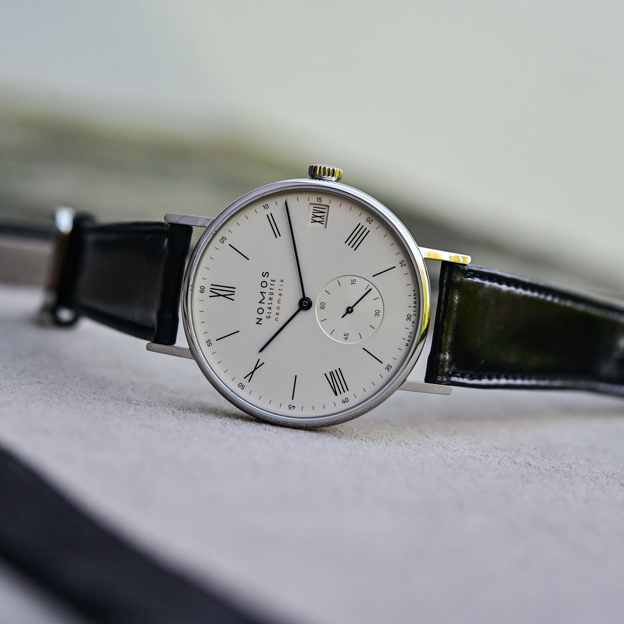 hands-On 2022 Nomos Ludwig neomatik 41 date Roman numerals
