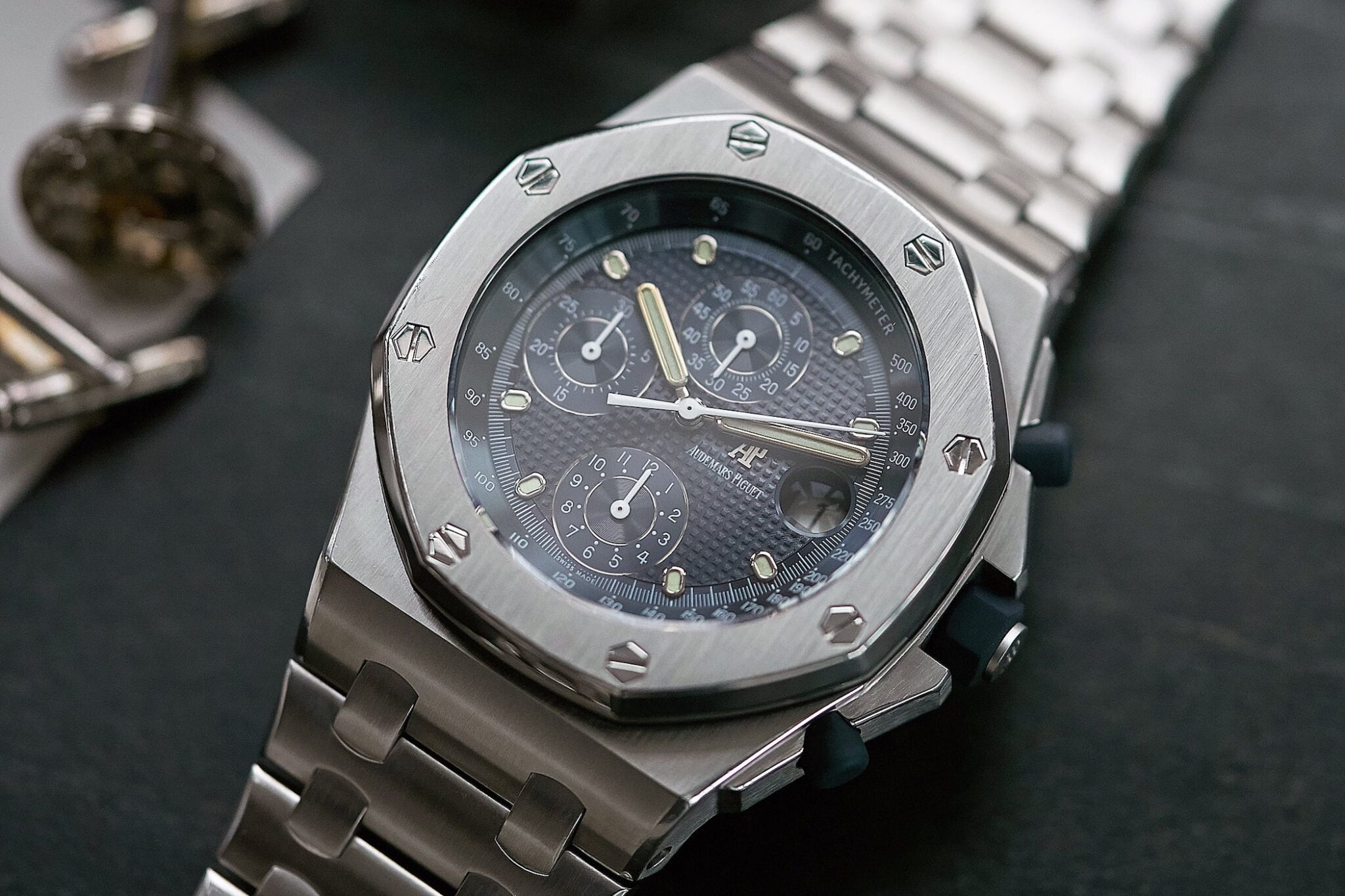 Hands-On: Impressions about the AP Royal Oak Offshore Selfwinding 43mm