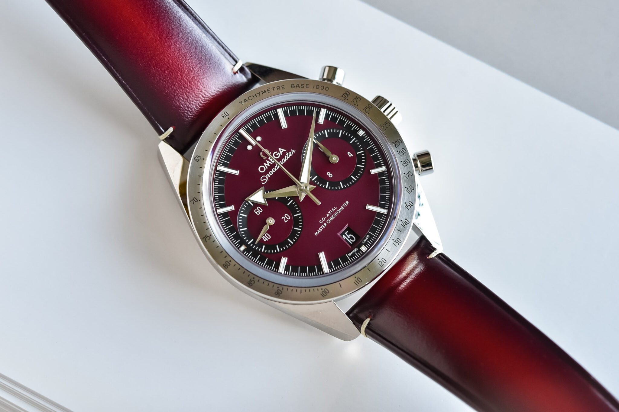 Buying Guide - The best colourful dials of 2022