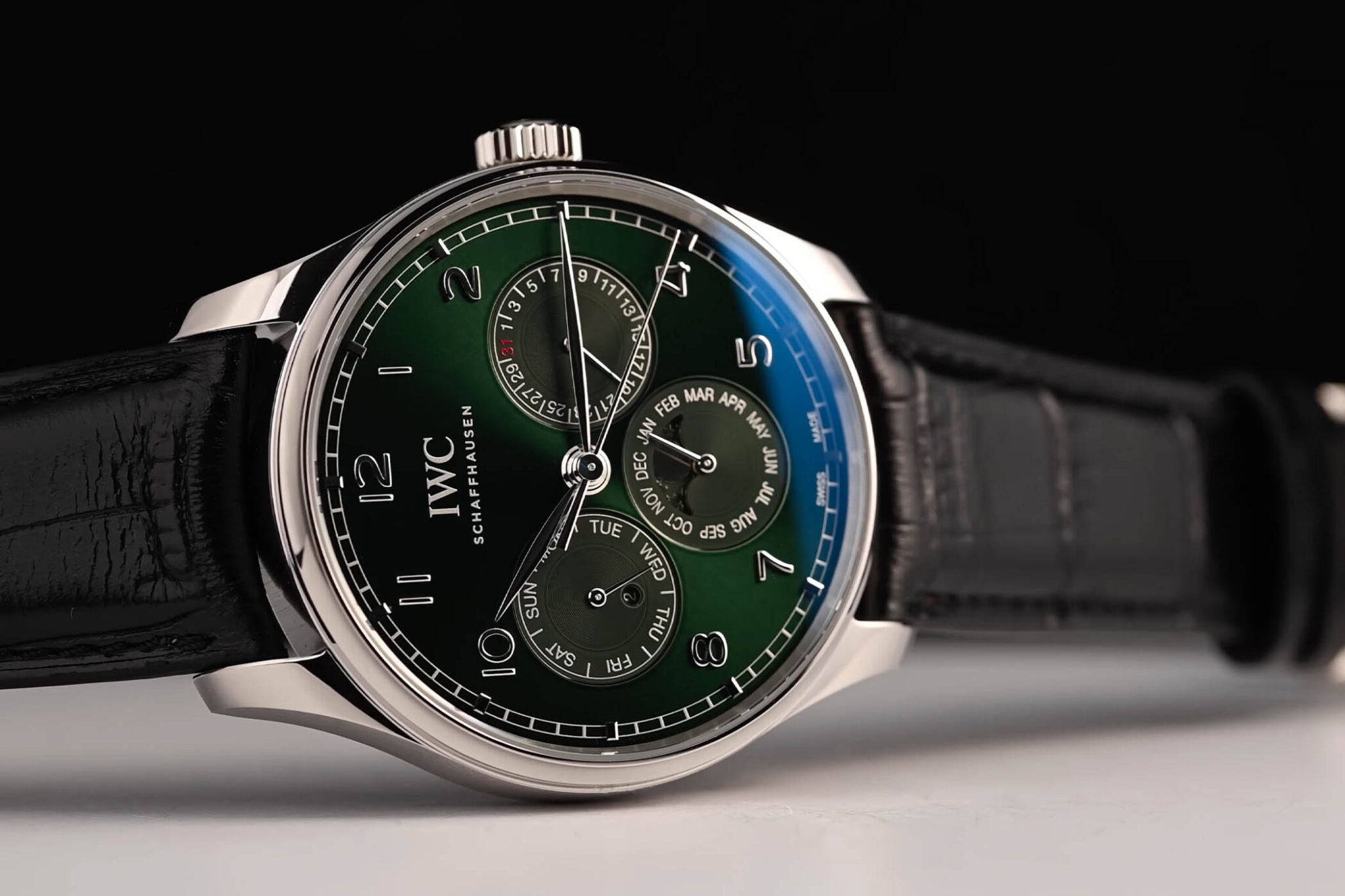 Video Review Green IWC Portugieser Automatic & Perpetual Calendar