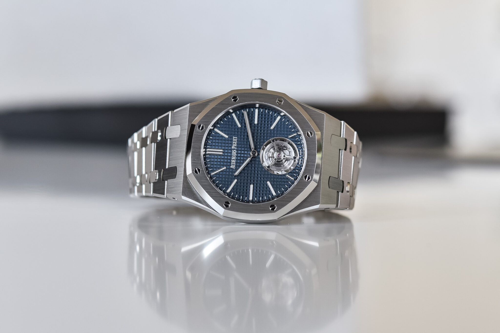 Hands-On Audemars Piguet Royal Oak Selfwinding Flying Tourbillon Extra ...