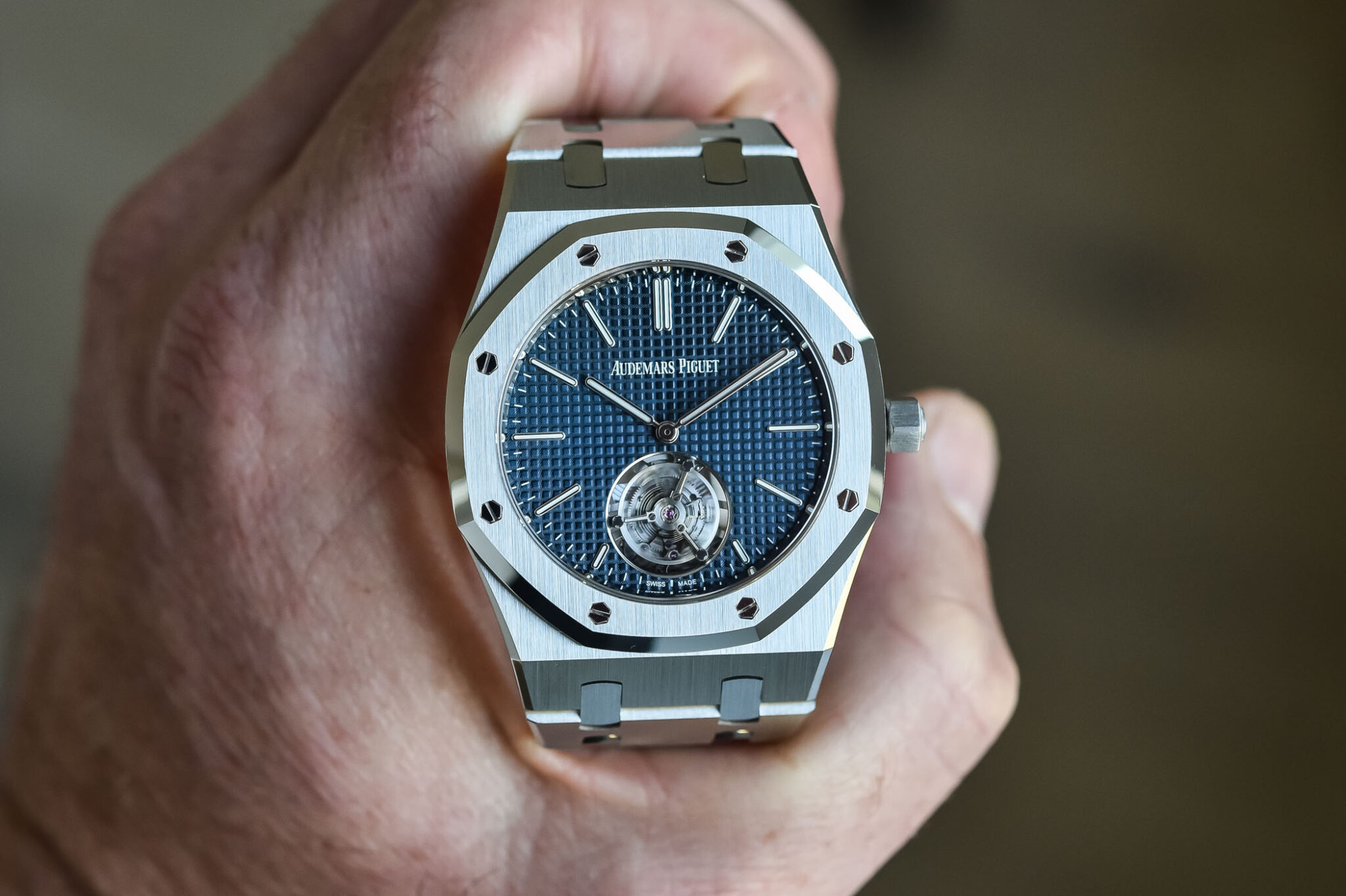 Hands-On Audemars Piguet Royal Oak Selfwinding Flying Tourbillon Extra ...