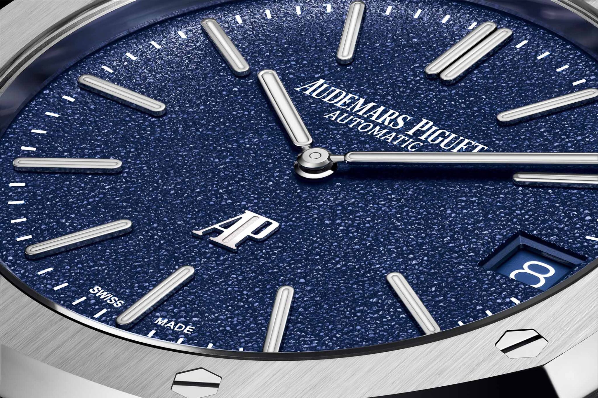 Introducing The AP Royal Oak Jumbo 16202BC Blue/White Gold