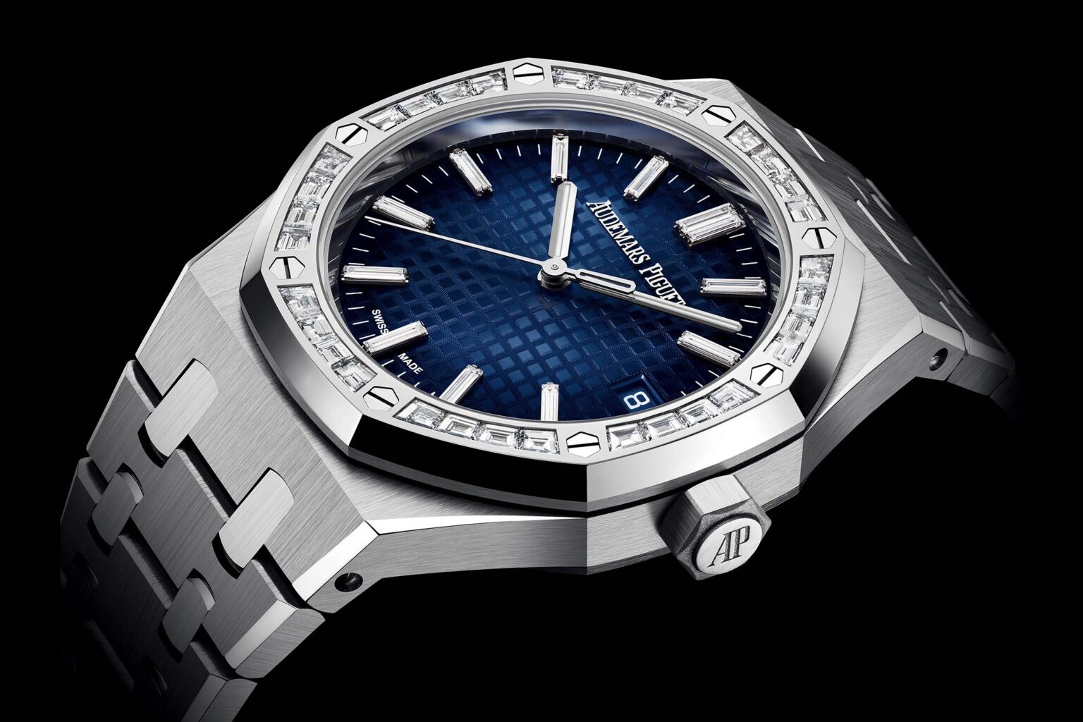 Introducing Three Audemars Royal Oak With Smoked Dials & Diamonds