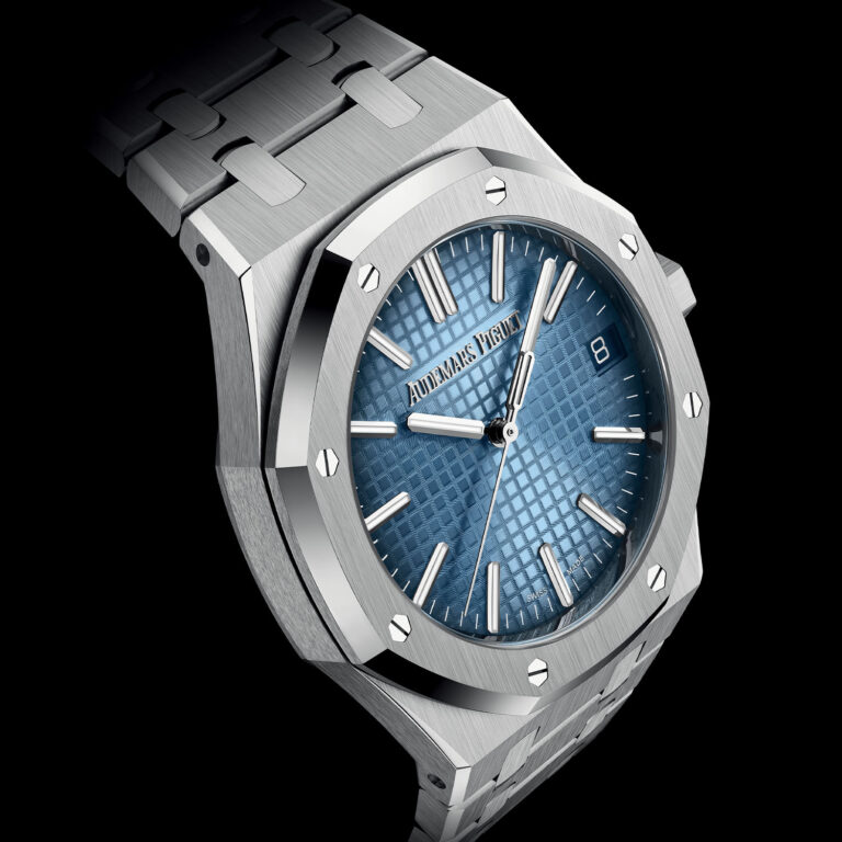 Three AP Royal Oaks In 41mm White Gold Cases With Smoked Light Blue ...