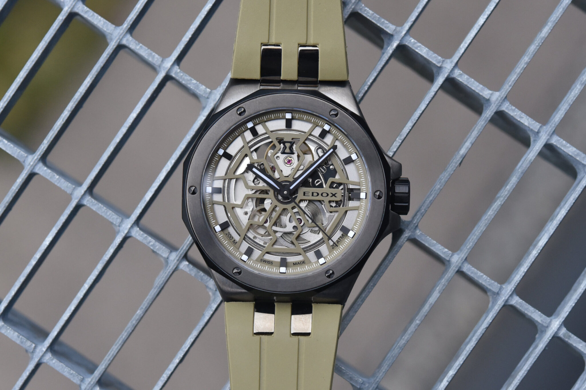 Hands-on - The skeletonised Edox Delfin Mecano Automatic