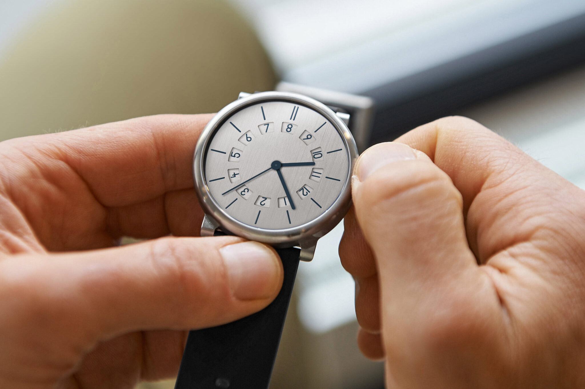 Introducing The New Ochs Und Junior Due Ore Raw Dual-Time Watch