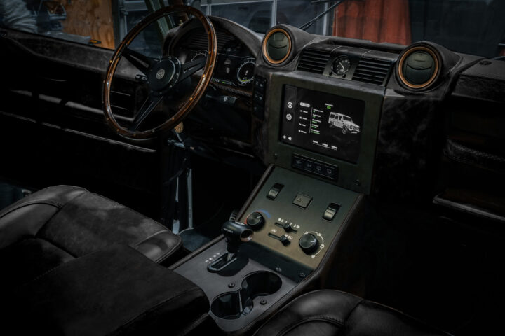 The mad scientists of The Landrovers have electrified a Defender