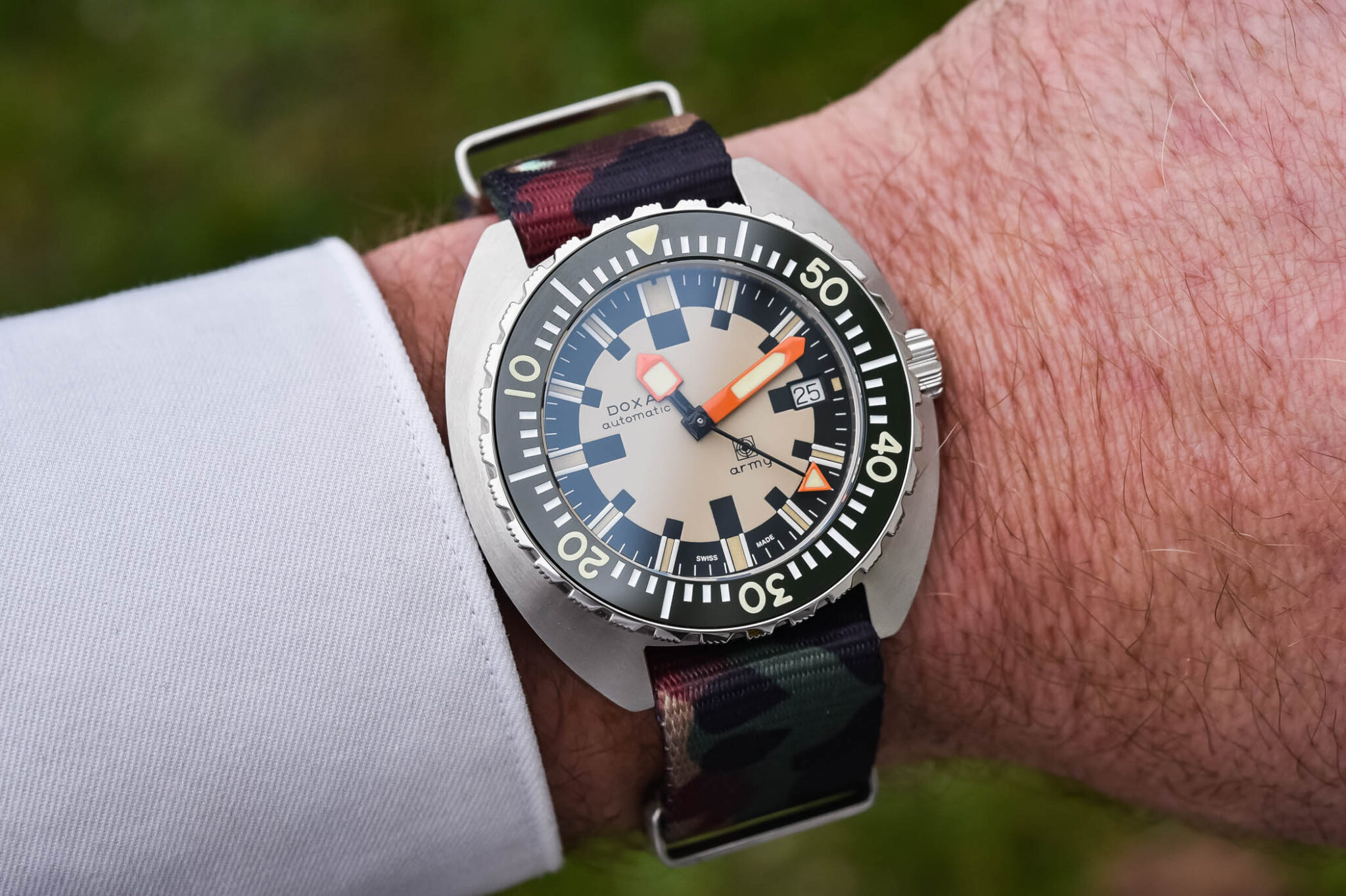 Six of the Coolest Military Issued or Field-Inspired Mechanical Watches ...