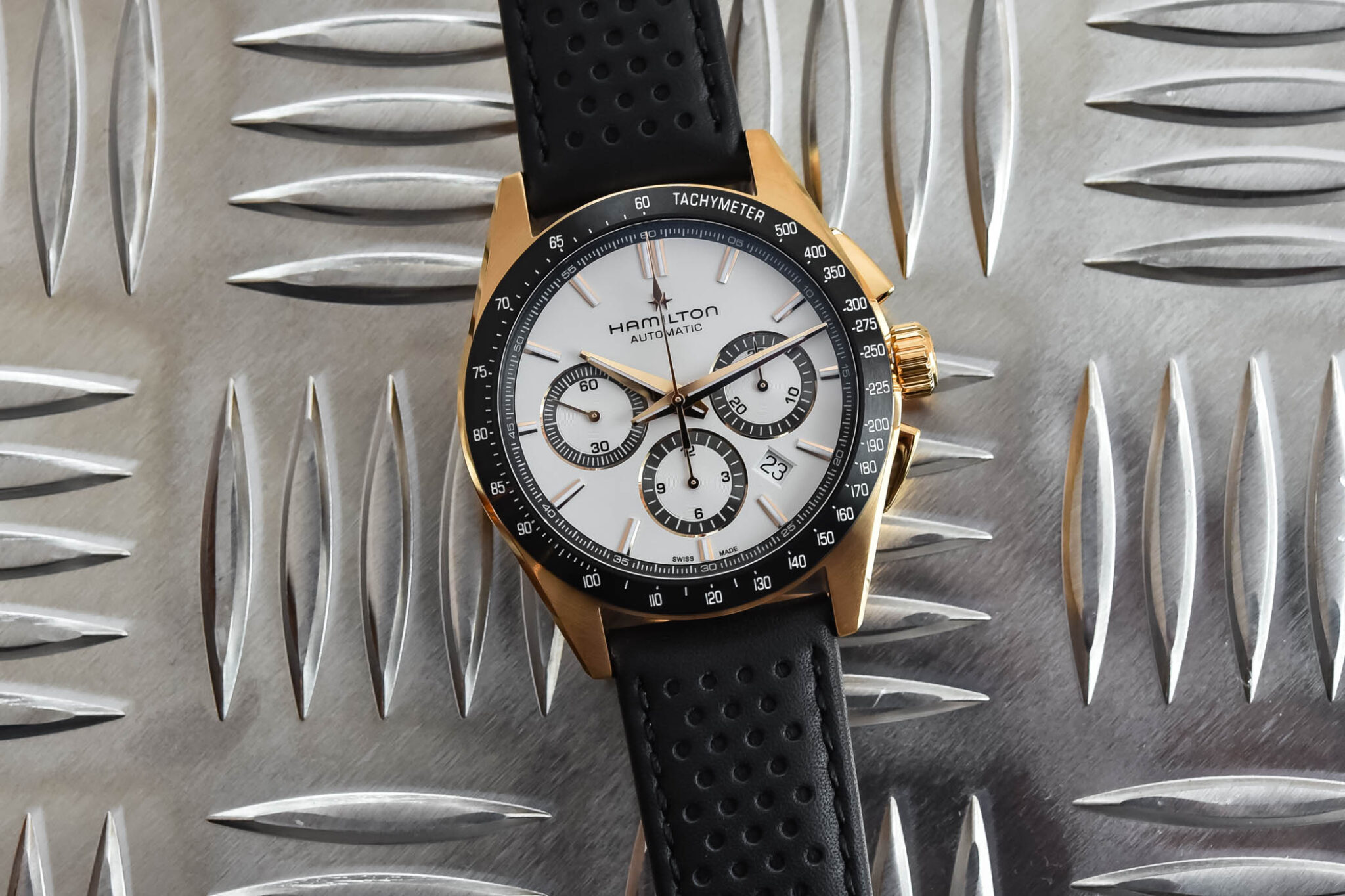 Hands-On With The New Hamilton Jazzmaster Performer Collection