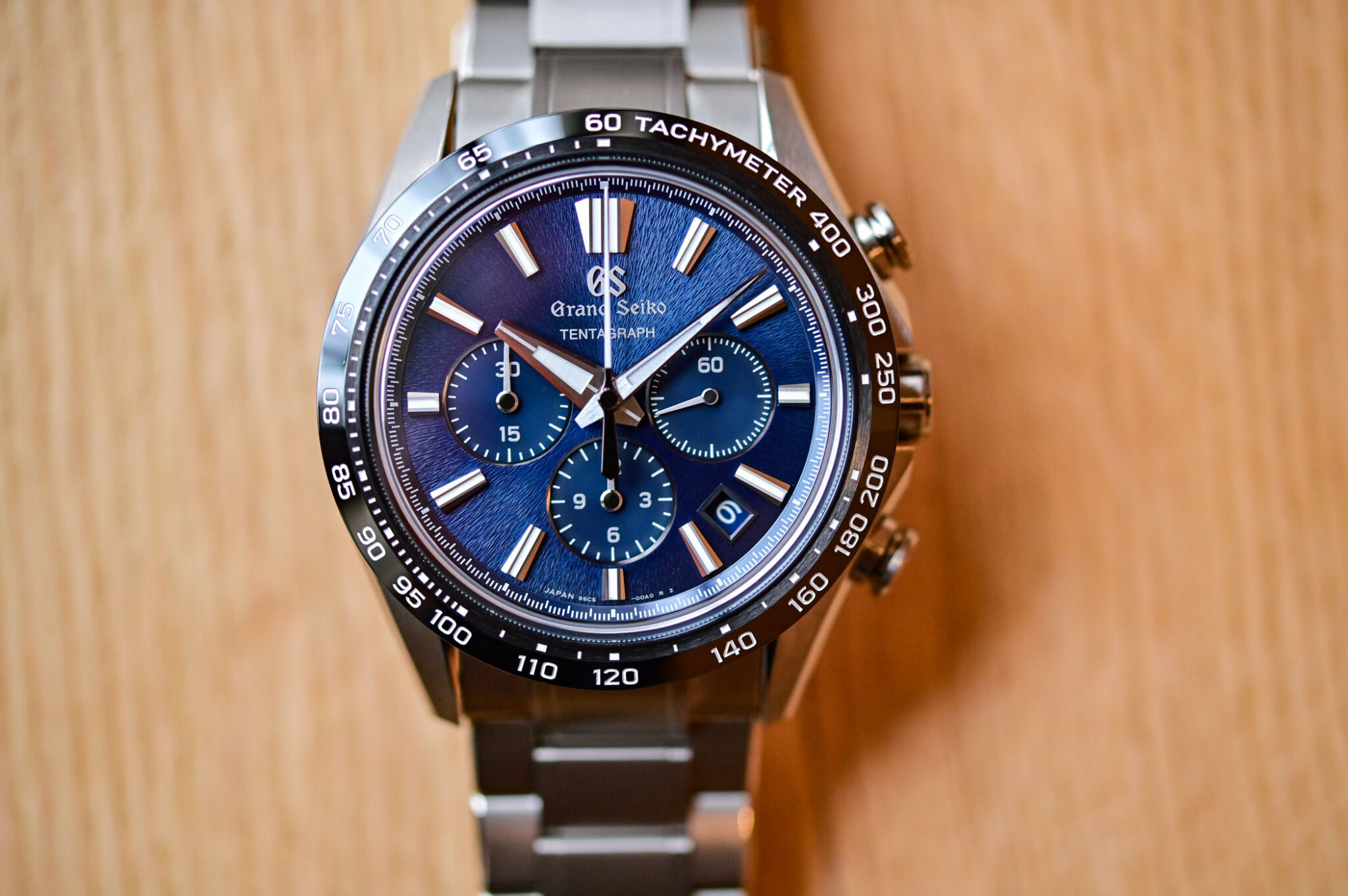 Hands-On: Grand Seiko's First Mechanical Chronograph, the Tentagraph ...