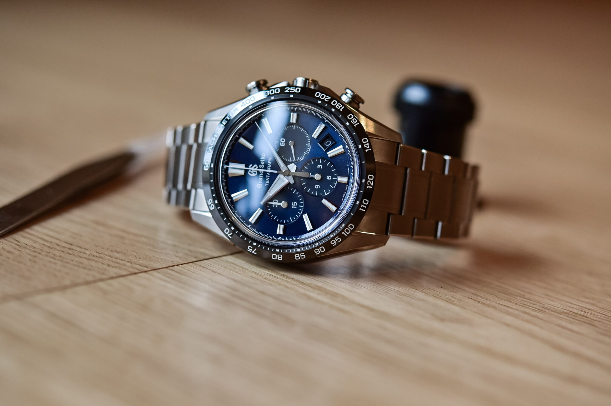 Hands-On: Grand Seiko's First Mechanical Chronograph, the Tentagraph ...
