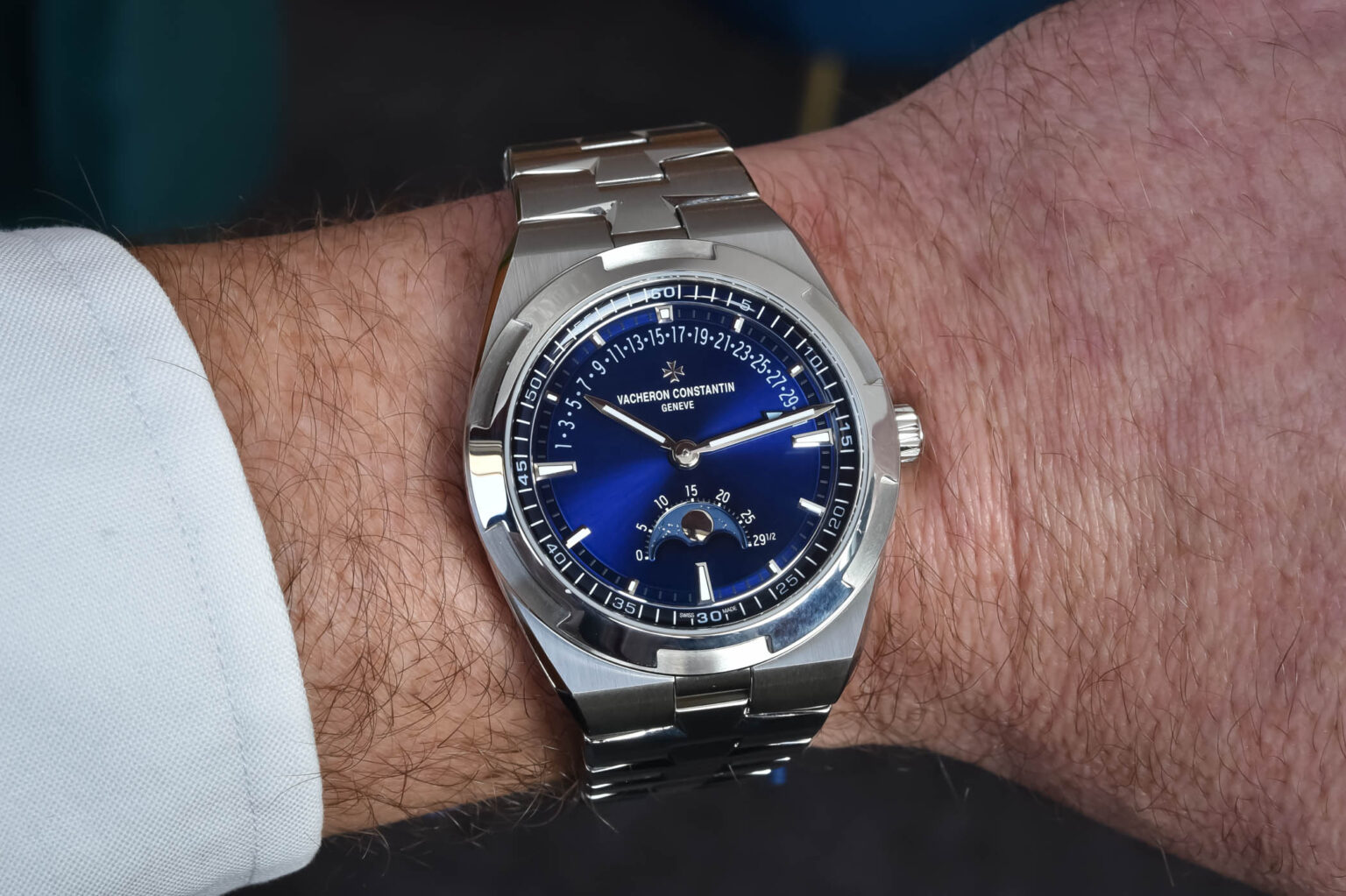 Introducing The Vacheron Constantin Overseas Moon Phase Retrograde Date ...