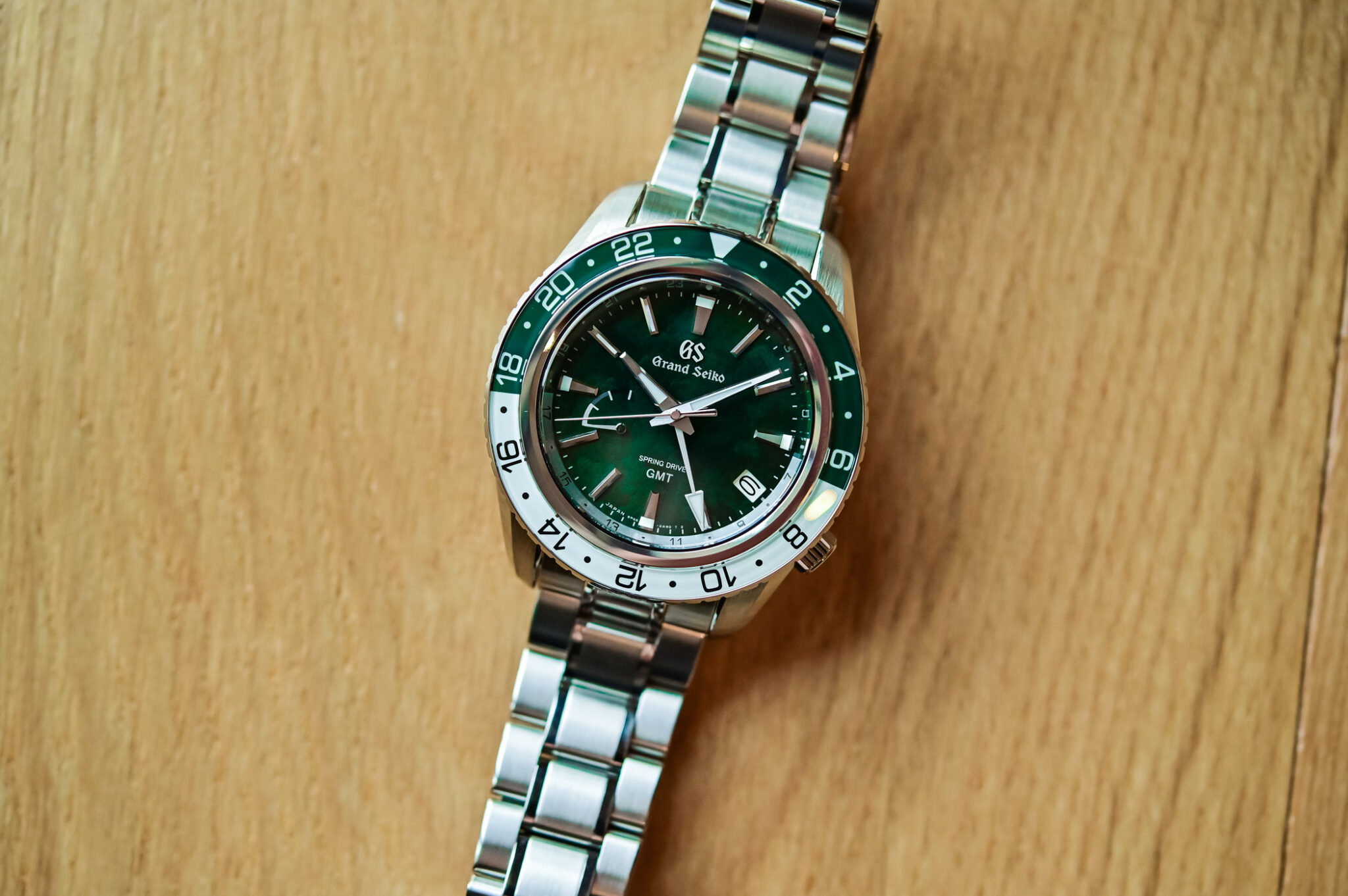 Hands-On With The Grand Seiko Spring Drive GMT Hotaka Peaks SBGE295