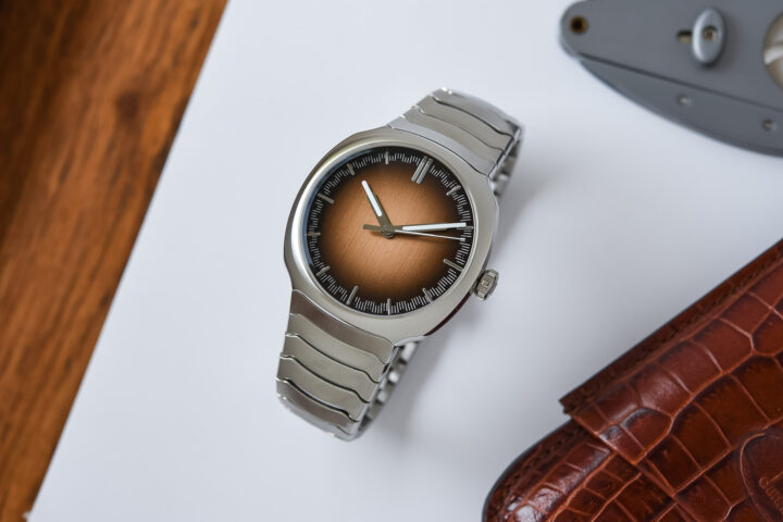 Introducing The Moser Streamliner Centre Seconds Smoked Salmon (Live ...