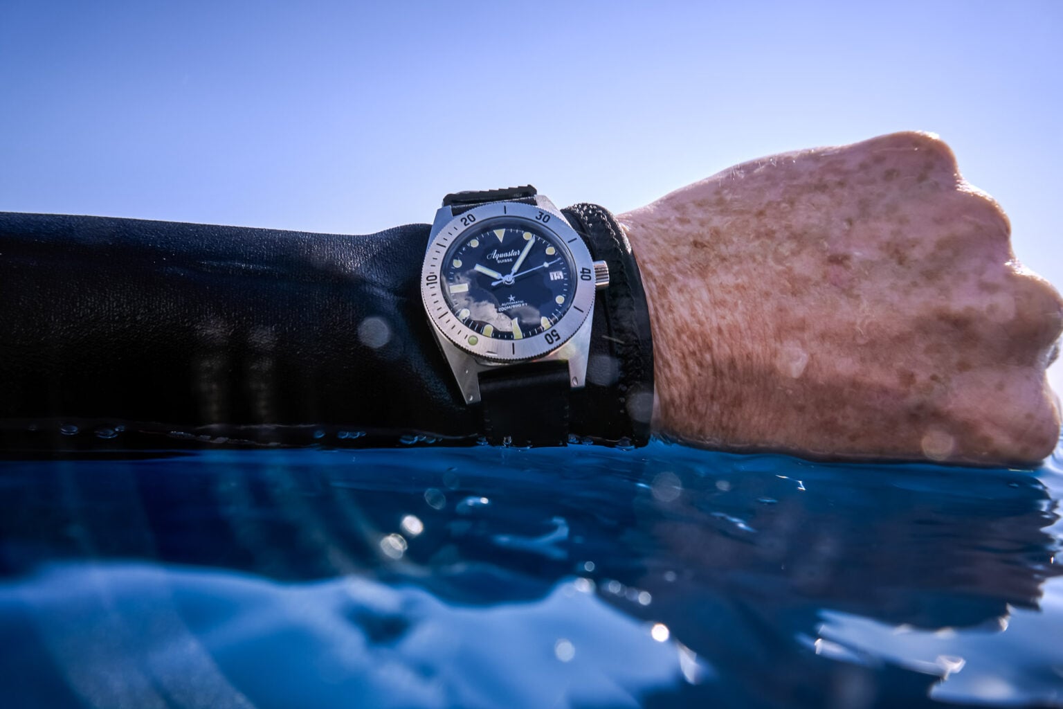In-Depth: Diving With The New Aquastar Model 60